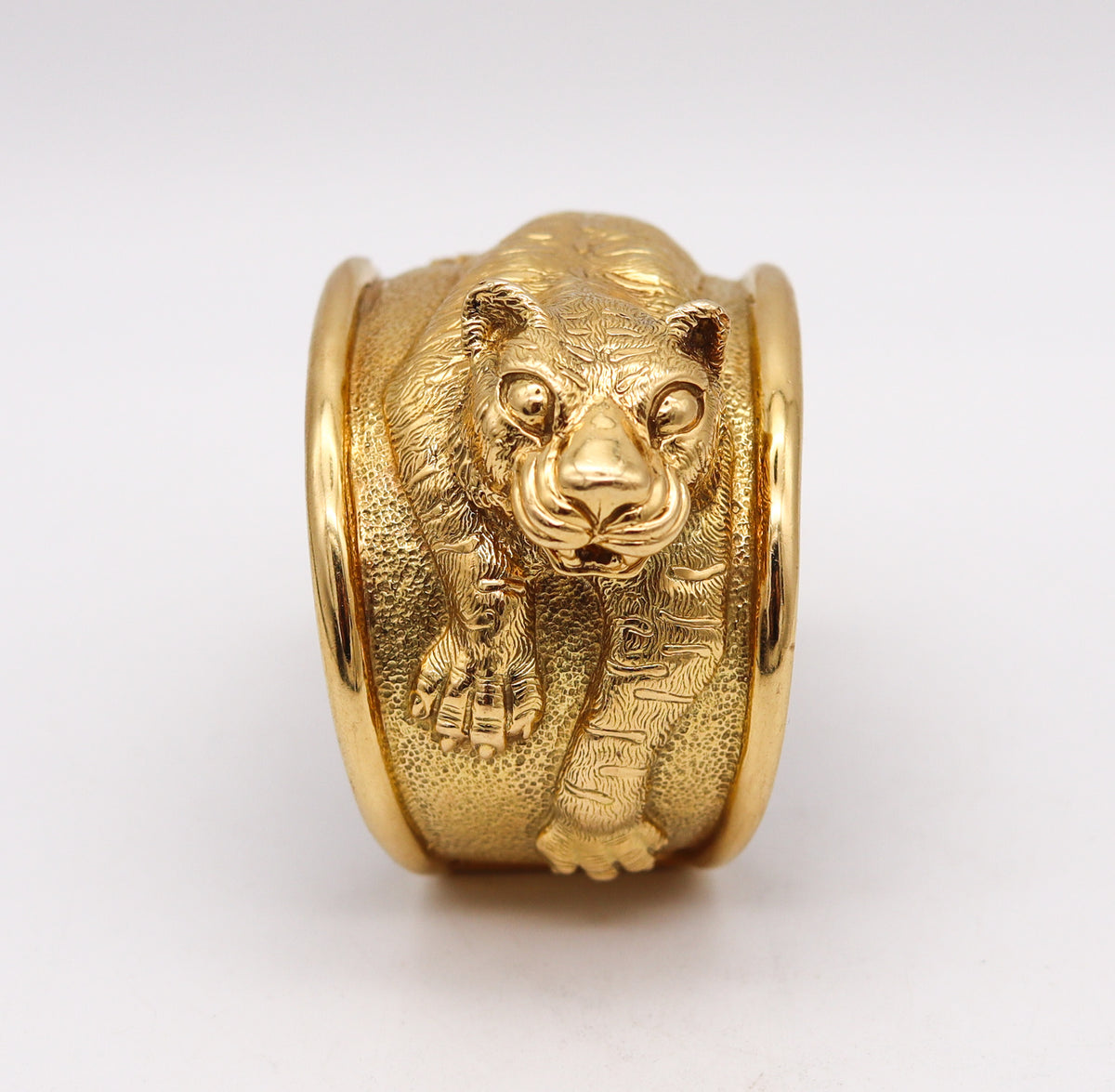 -Craig Drake Vintage Tiger Cuff Bracelet In Textured 18Kt Yellow Gold ...